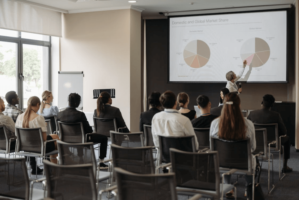 Digital Signage in Education: How to Modernize Communication Across ...