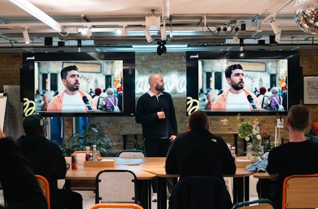 What Is Zero-Client Digital Signage? Benefits Over Traditional Media ...